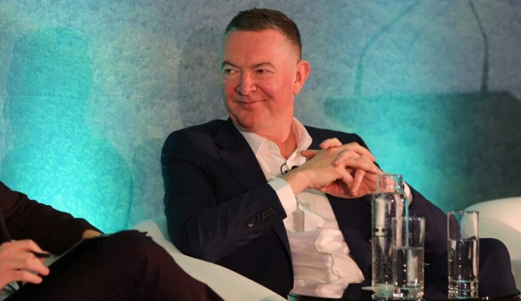 ASIC bans licensee tied to failed Shield, First Guardian master funds ...