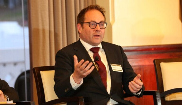 ‘Reeks of inconsistency’: Advisers furious over HESTA outage ...