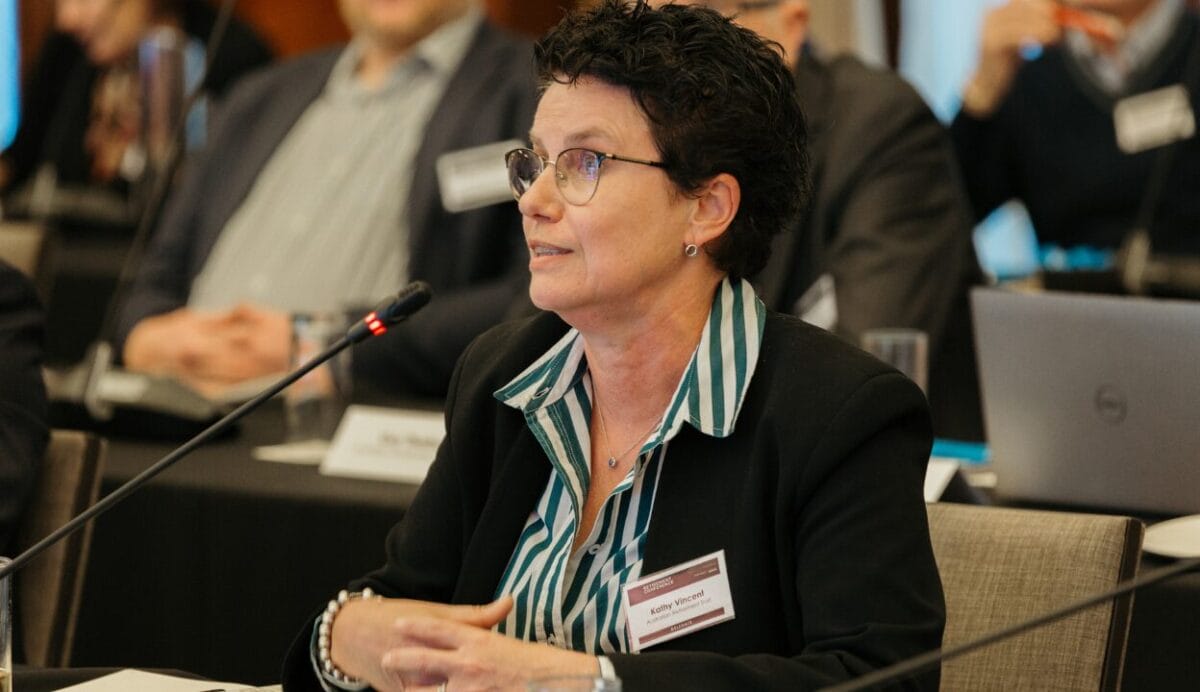 Advisers split on who failed consumers in Shield, First Guardian ...