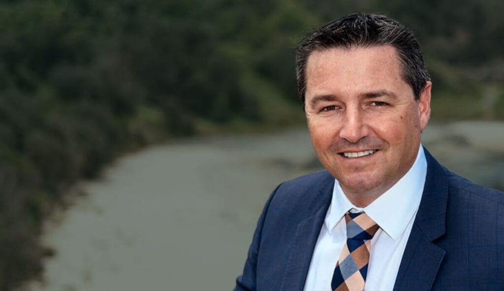 ASIC bans licensee tied to failed Shield, First Guardian master funds ...