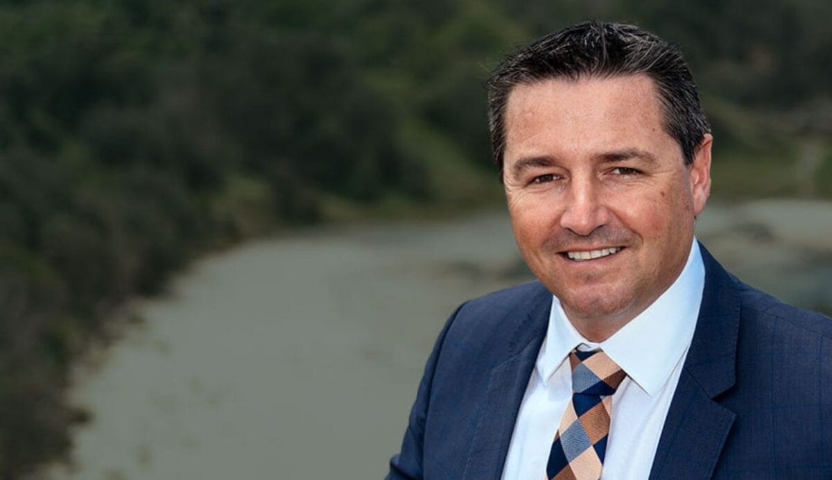 ASIC bans licensee tied to failed Shield, First Guardian master funds ...