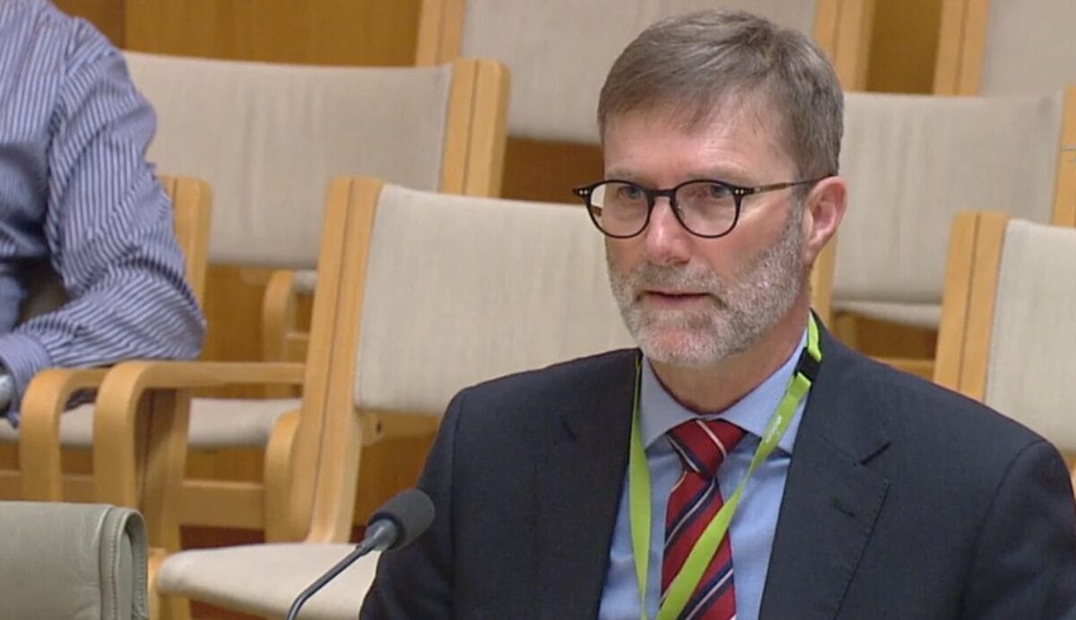 ASIC bans licensee tied to failed Shield, First Guardian master funds ...