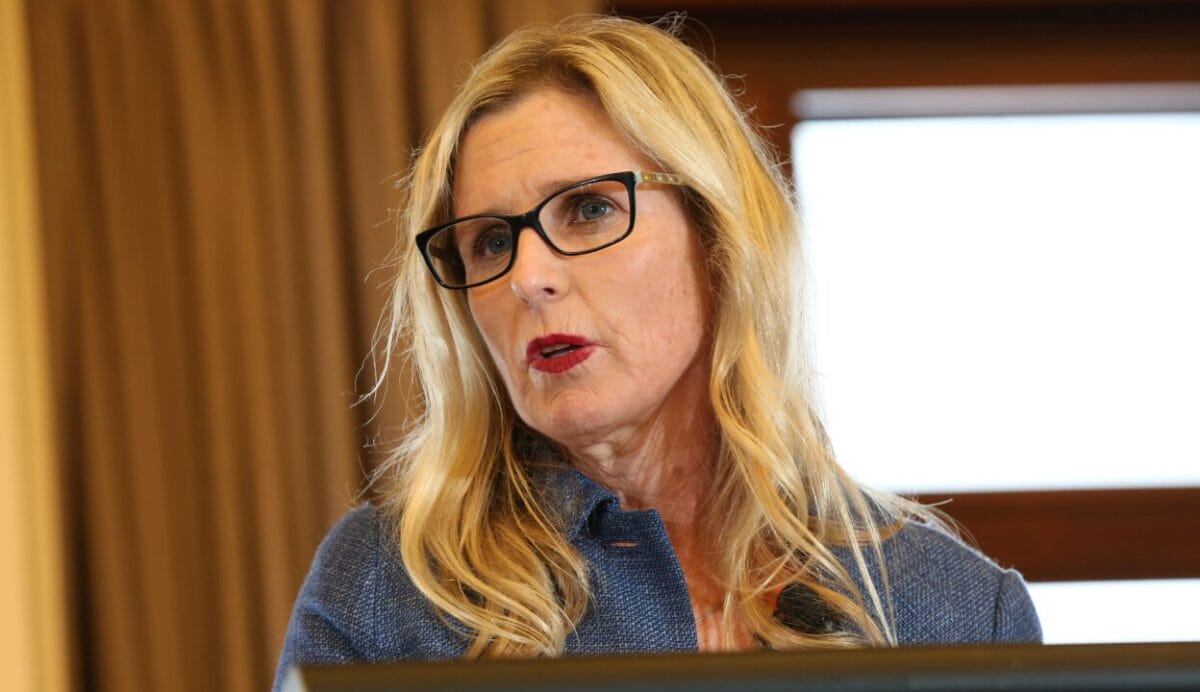 Super funds must strike ‘balancing act’ on private markets ...